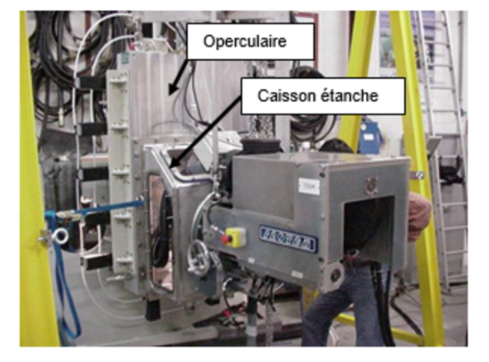 MACHINE DE TRÉPANAGE